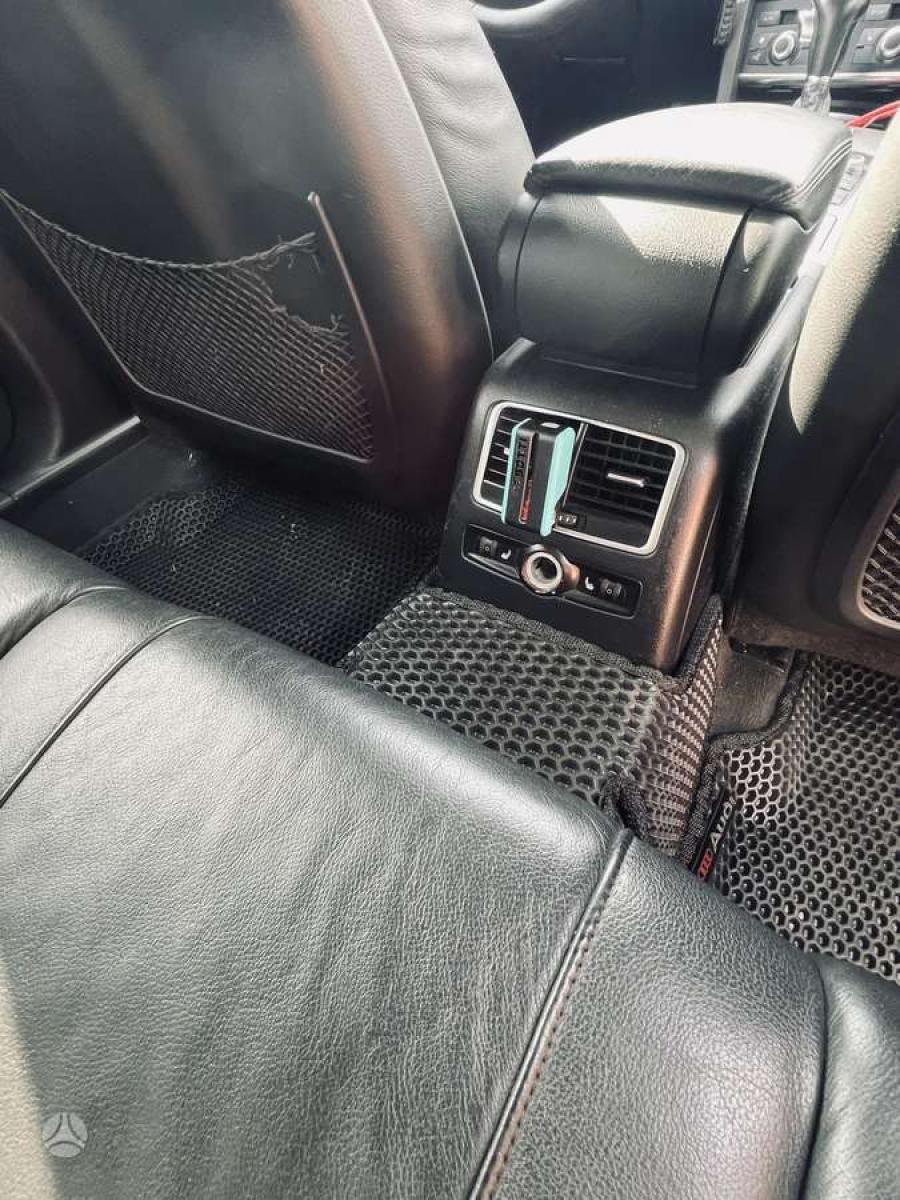 Black Audi A6 2008 in Kaunas, with an engine capacity of 2.97 L and mileage of 312 thousand km for 3800 €, photo 6 on AUTOMOTO.COM.LV