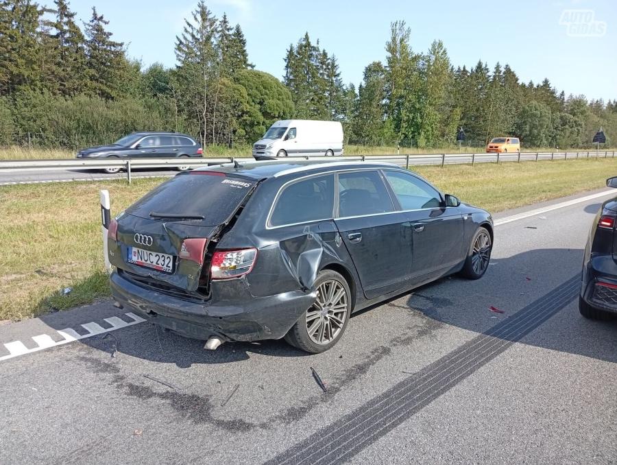 Melns Audi A6 2008 Viļņa, ar dzinēja tilpumu 3.00 L un nobraukumu 399 tūkst. km par 1200 €, foto 7 vietnē AUTOMOTO.COM.LV
