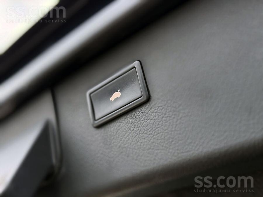 Melns Audi A6 2008 Rīga, ar dzinēja tilpumu 3.00 L un nobraukumu 422 tūkst. km par 3750 €, foto 27 vietnē AUTOMOTO.COM.LV