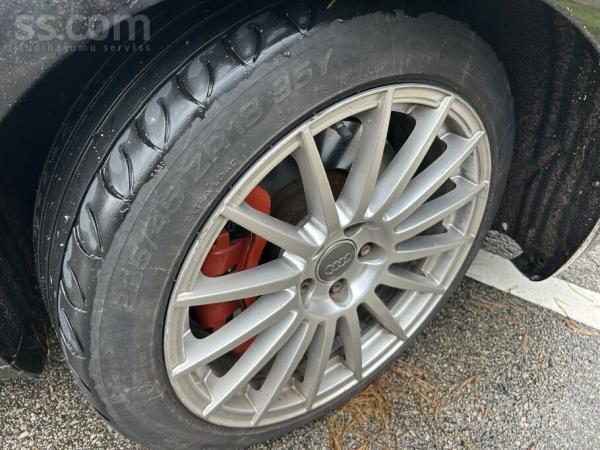 Black Audi A6 2008 in Riga, with an engine capacity of 3.00 L and mileage of 378 thousand km for 3550 €, photo 9 on AUTOMOTO.COM.LV