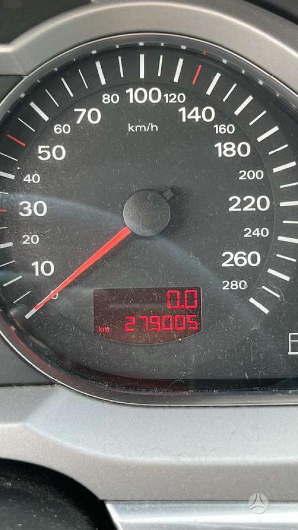 Melns Audi A6 2008 Klaipėda, ar dzinēja tilpumu 2.00 L un nobraukumu 279 tūkst. km par 1250 €, foto 9 vietnē AUTOMOTO.COM.LV