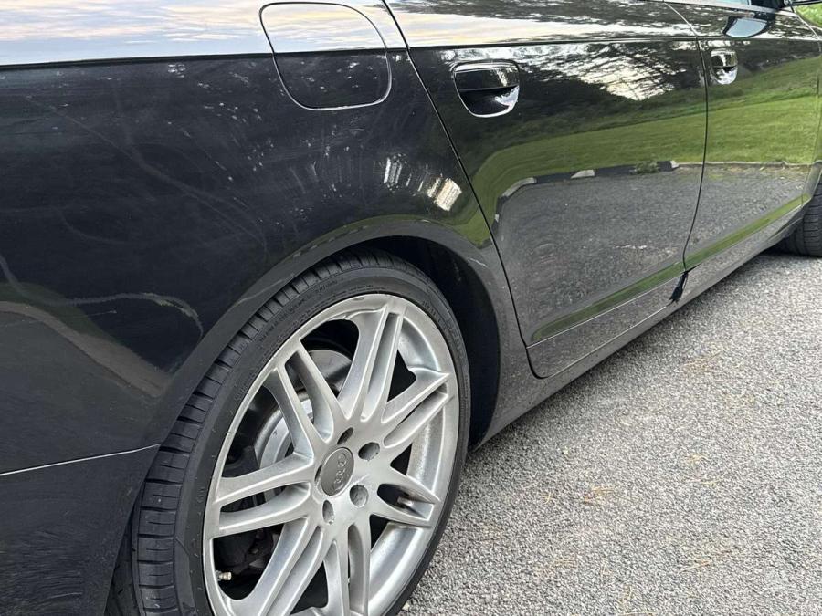 Black Audi A6 2008 in Vilnius, with an engine capacity of 2.70 L and mileage of 361 thousand km for 2999 €, photo 14 on AUTOMOTO.COM.LV