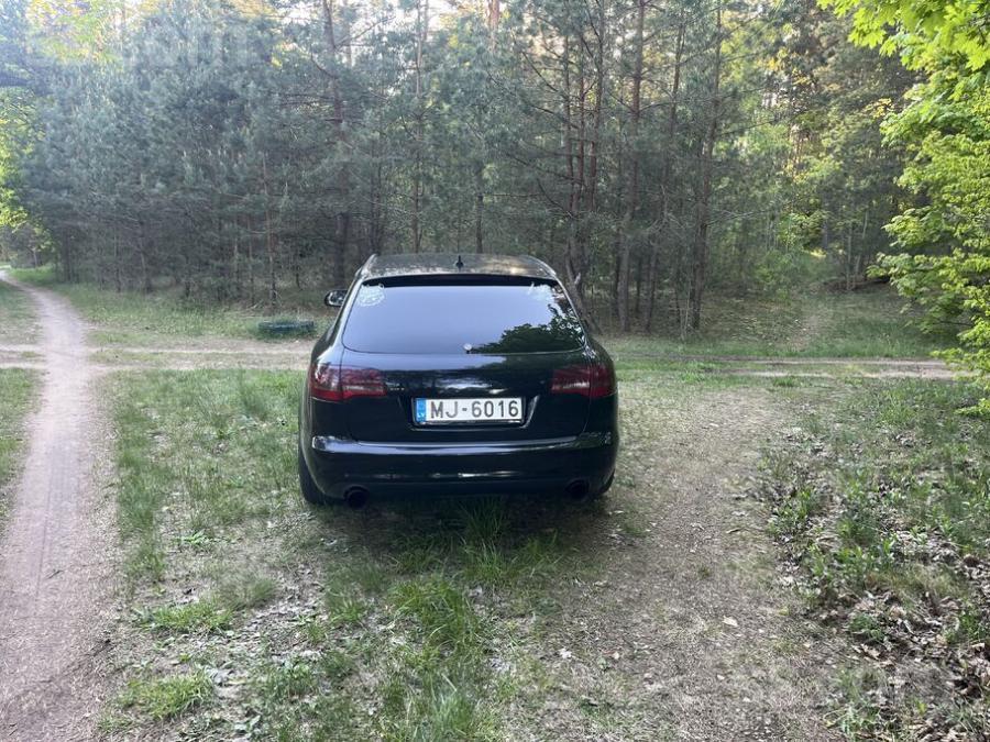 Black Audi A6 2009 in Daugavpils, with an engine capacity of 3.00 L and mileage of 292 thousand km for 7100 €, photo 6 on AUTOMOTO.COM.LV