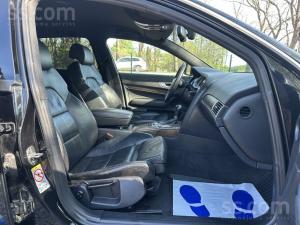 Black Audi A6 2009 in Cesis, with an engine capacity of 2.70 L and mileage of 0 thousand km for 4900 €, photo 12 on AUTOMOTO.COM.LV