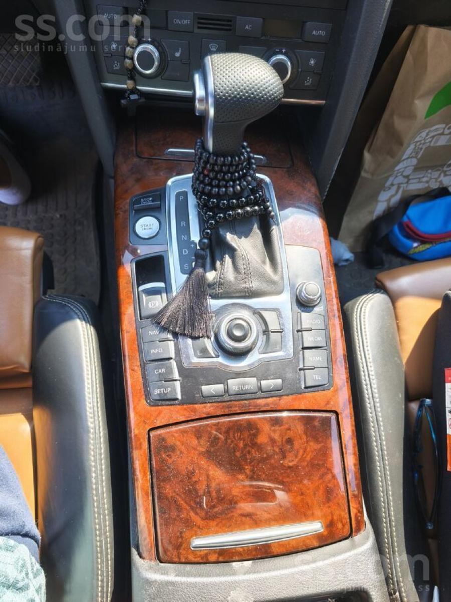 Melns Audi A6 2009 Rīga, ar dzinēja tilpumu 3.00 L un nobraukumu 381 tūkst. km par 5400 €, foto 12 vietnē AUTOMOTO.COM.LV