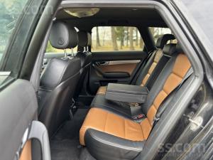Black Audi A6 2009 in Jelgava, with an engine capacity of 3.00 L and mileage of 325 thousand km for 6880 €, photo 13 on AUTOMOTO.COM.LV
