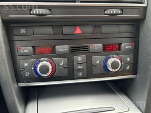 Black Audi A6 2009 in Jelgava, with an engine capacity of 3.00 L and mileage of 325 thousand km for 6880 €, photo 15 on AUTOMOTO.COM.LV