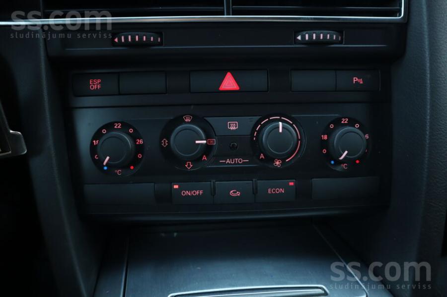 Black Audi A6 2009 in Riga, with an engine capacity of 3.00 L and mileage of 316 thousand km for 5990 €, photo 25 on AUTOMOTO.COM.LV