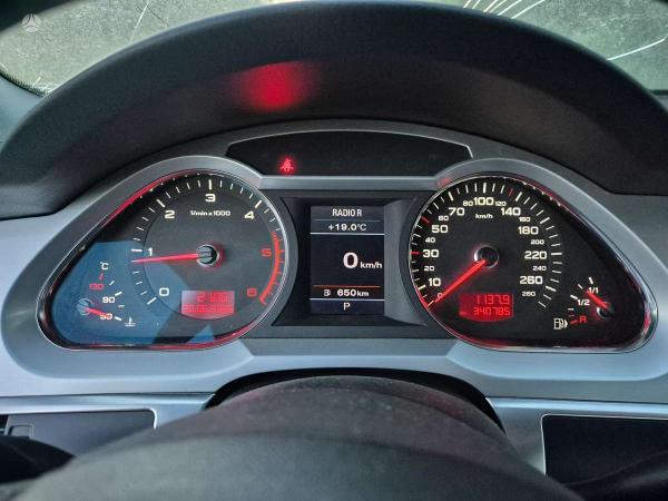 Черный Ауди А6 2009 в Вильнюс, объемом двигателя 2.97 л и пробегом 341 тыс. км за 3000 €, фото 1 на AUTOMOTO.COM.LV