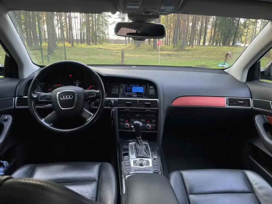 Black Audi A6 2009 in Riga, with an engine capacity of 2.70 L and mileage of 246 thousand km for 3000 €, photo 10 on AUTOMOTO.COM.LV
