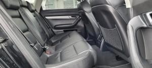 Black Audi A6 2009 in Riga, with an engine capacity of 3.00 L and mileage of 247 thousand km for 8900 €, photo 18 on AUTOMOTO.COM.LV