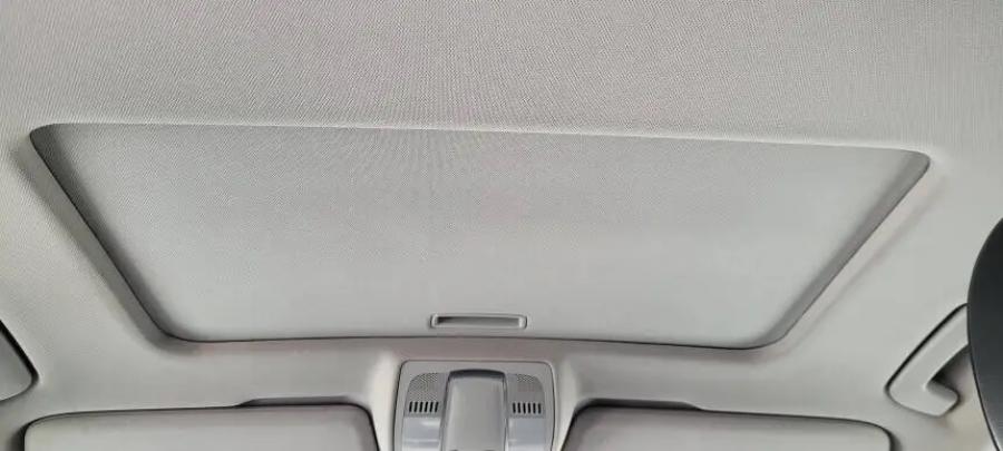 Black Audi A6 2009 in Riga, with an engine capacity of 3.00 L and mileage of 247 thousand km for 8900 €, photo 22 on AUTOMOTO.COM.LV