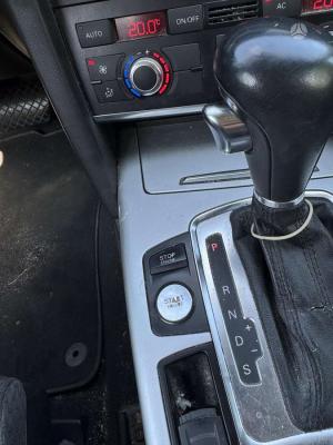 Black Audi A6 2009 in Alytus, with an engine capacity of 3.00 L and mileage of 298 thousand km for 4450 €, photo 18 on AUTOMOTO.COM.LV