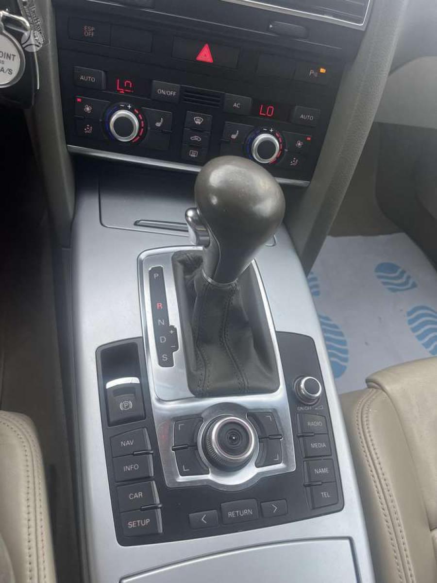 Black Audi A6 2009 in Vilnius, with an engine capacity of 2.70 L and mileage of 280 thousand km for 3700 €, photo 15 on AUTOMOTO.COM.LV