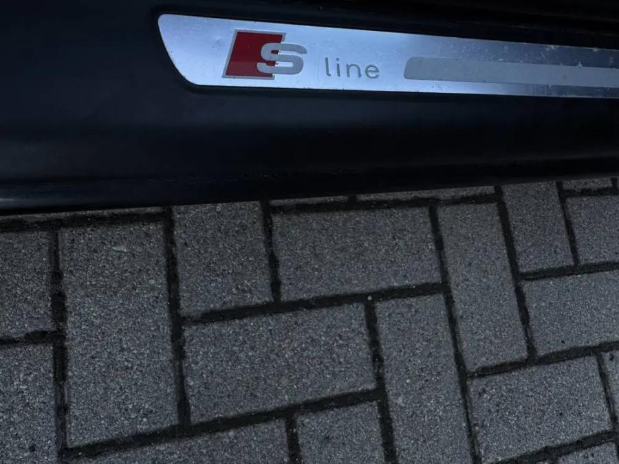 Black Audi A6 2009 in Riga, with an engine capacity of 3.00 L and mileage of 325 thousand km for 5990 €, photo 14 on AUTOMOTO.COM.LV