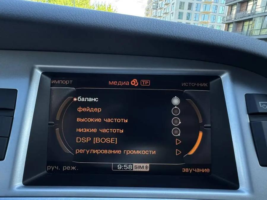 Black Audi A6 2009 in Riga, with an engine capacity of 3.00 L and mileage of 325 thousand km for 5990 €, photo 18 on AUTOMOTO.COM.LV