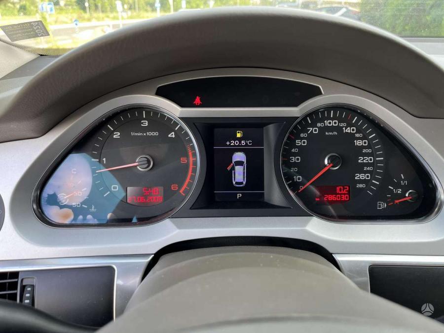 Черный Ауди А6 2009 в Вильнюс, объемом двигателя 2.70 л и пробегом 280 тыс. км за 3700 €, фото 17 на AUTOMOTO.COM.LV