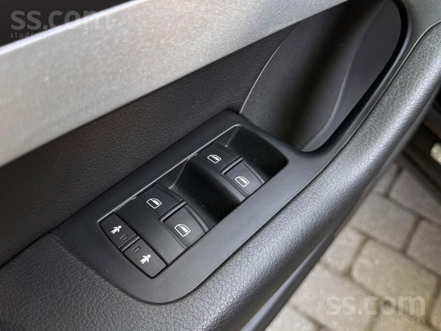 Melns Audi A6 2009 Valmiera, ar dzinēja tilpumu 3.00 L un nobraukumu 292 tūkst. km par 7950 €, foto 11 vietnē AUTOMOTO.COM.LV