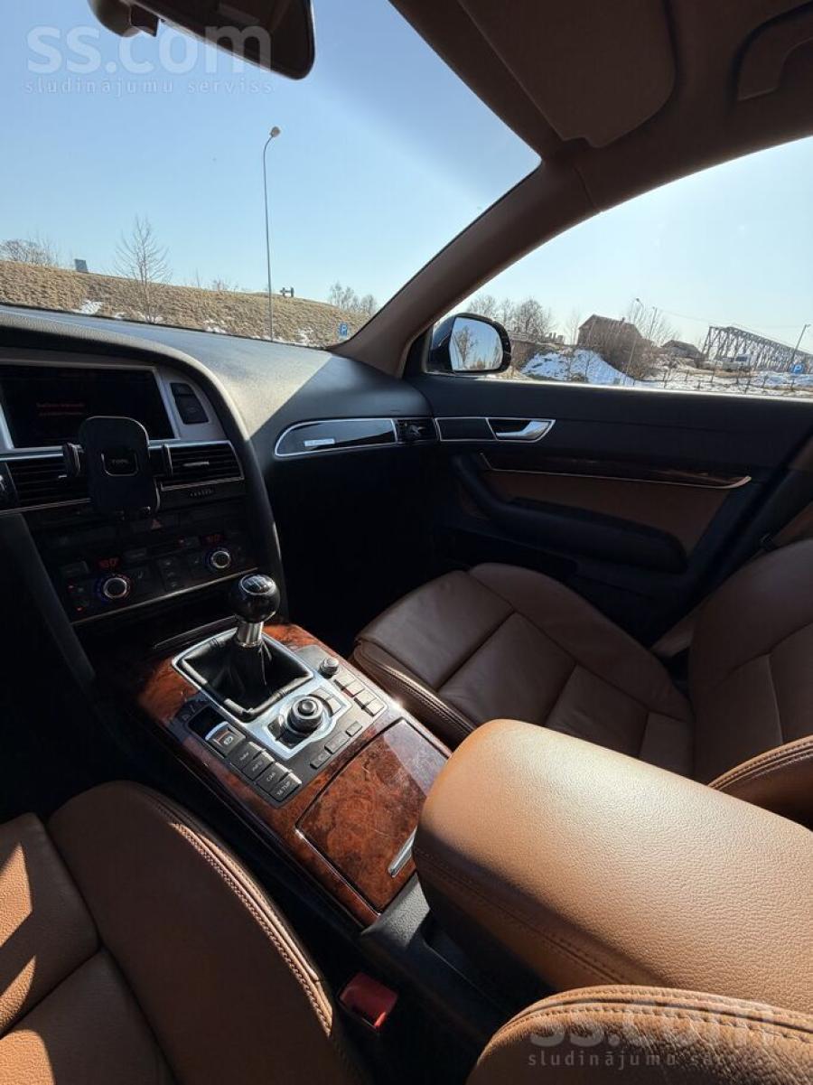 Black Audi A6 2009 in Daugavpils, with an engine capacity of 3.00 L and mileage of 255 thousand km for 5990 €, photo 10 on AUTOMOTO.COM.LV