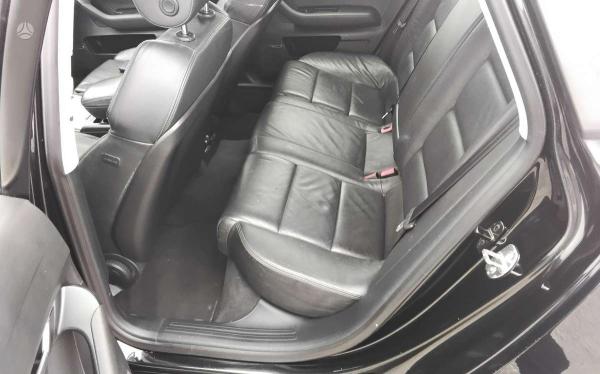 Black Audi A6 2009 in Marijampole, with an engine capacity of 2.70 L and mileage of 240 thousand km for 3800 €, photo 10 on AUTOMOTO.COM.LV