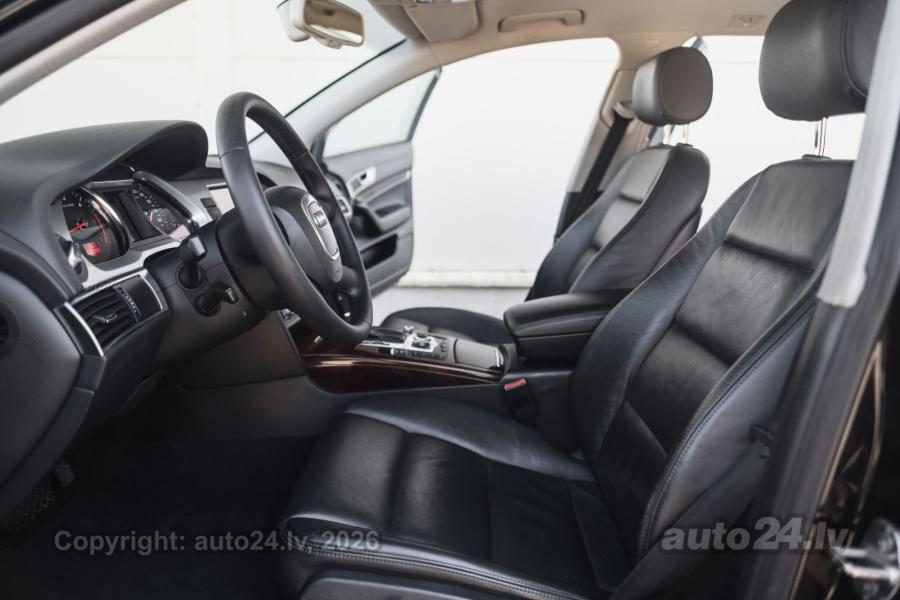 Black Audi A6 2009 in Tallinn, with an engine capacity of 3.00 L and mileage of 345 thousand km for 5999 €, photo 15 on AUTOMOTO.COM.LV