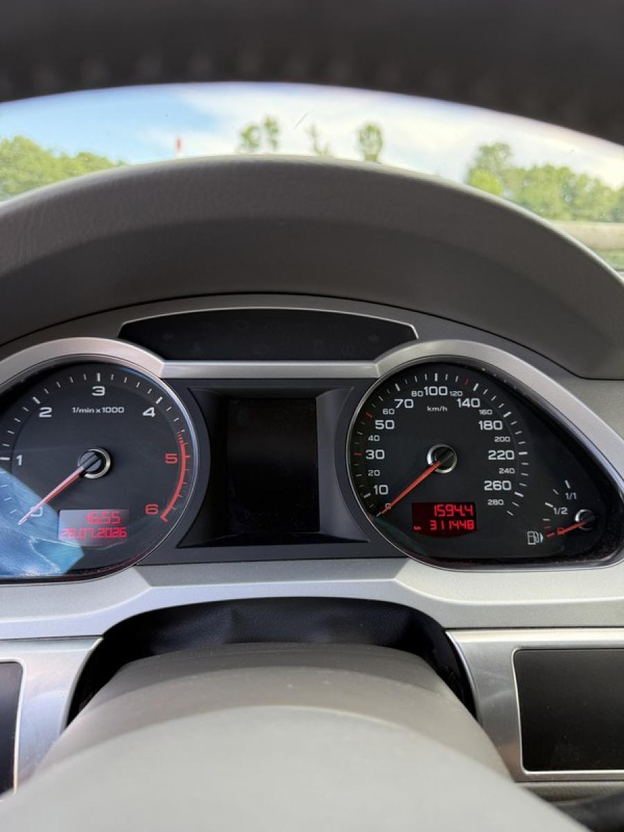 Melns Audi A6 2009 Tallina, ar dzinēja tilpumu 0.00 L un nobraukumu 304 tūkst. km par 5500 €, foto 17 vietnē AUTOMOTO.COM.LV