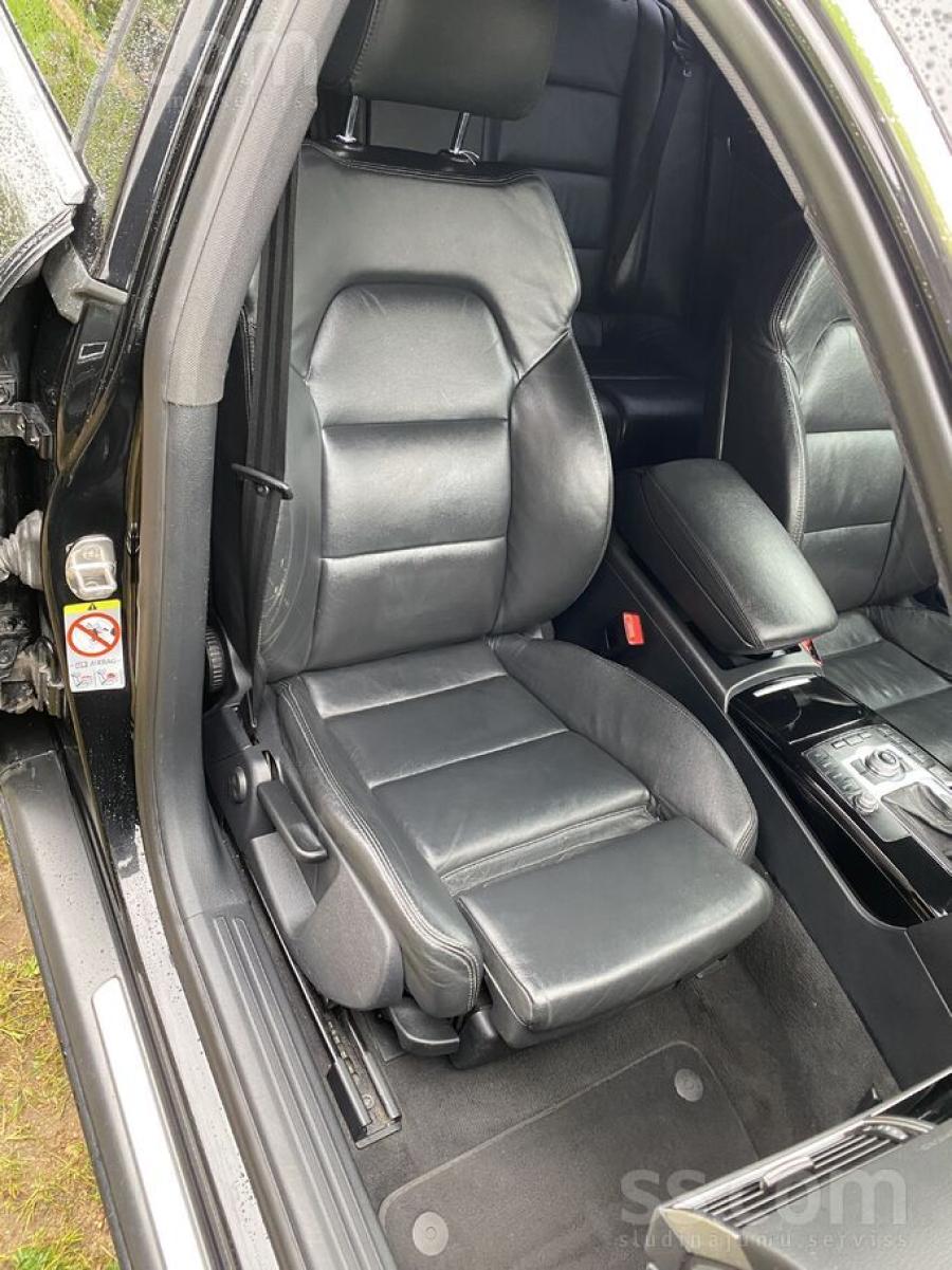 Black Audi A6 2009 in Riga, with an engine capacity of 2.70 L and mileage of 349 thousand km for 6200 €, photo 21 on AUTOMOTO.COM.LV