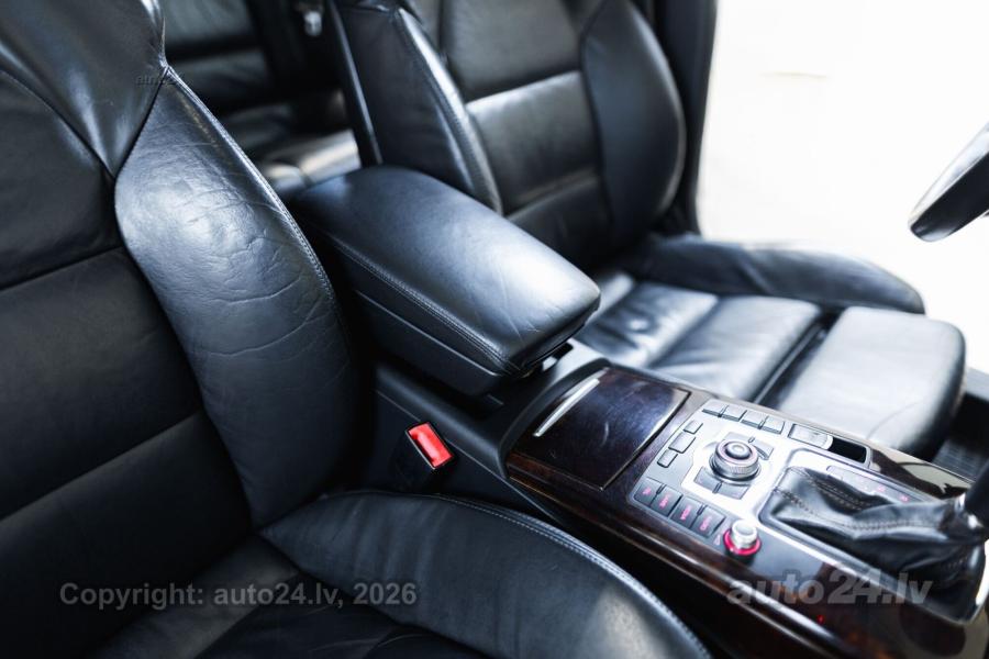 Melns Audi A6 2009 Tallina, ar dzinēja tilpumu 3.00 L un nobraukumu 296 tūkst. km par 6990 €, foto 19 vietnē AUTOMOTO.COM.LV