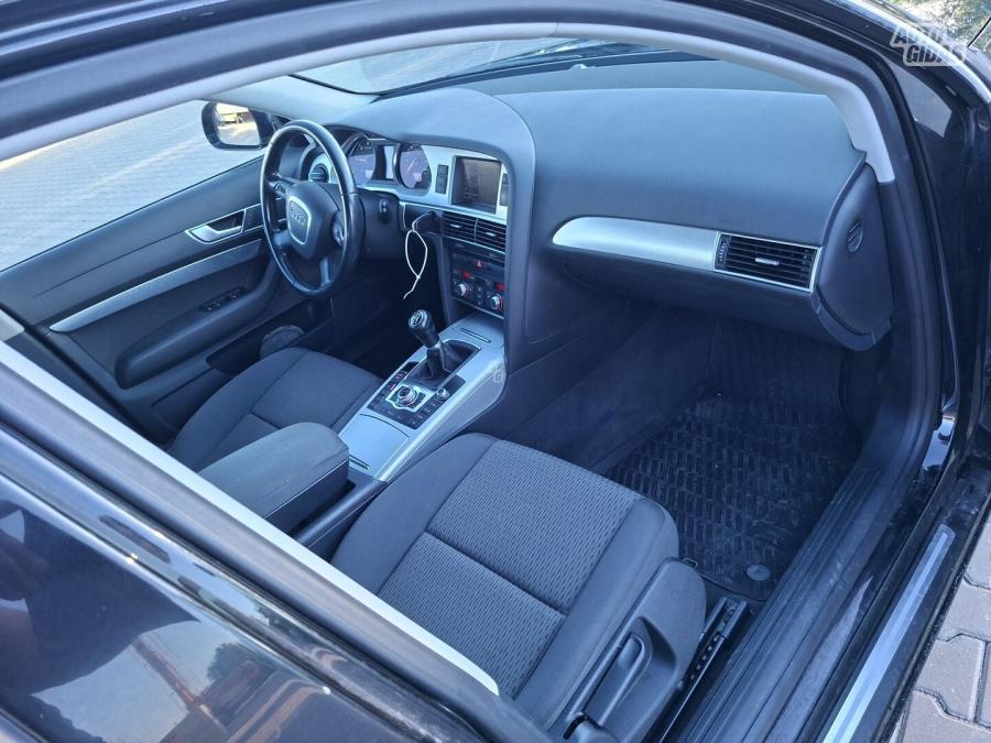 Black Audi A6 2010 in Kaunas, with an engine capacity of 2.00 L and mileage of 315 thousand km for 4250 €, photo 26 on AUTOMOTO.COM.LV