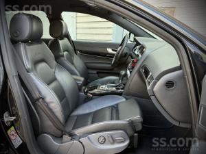 Black Audi A6 2010 in Tukums, with an engine capacity of 3.00 L and mileage of 279 thousand km for 8490 €, photo 8 on AUTOMOTO.COM.LV