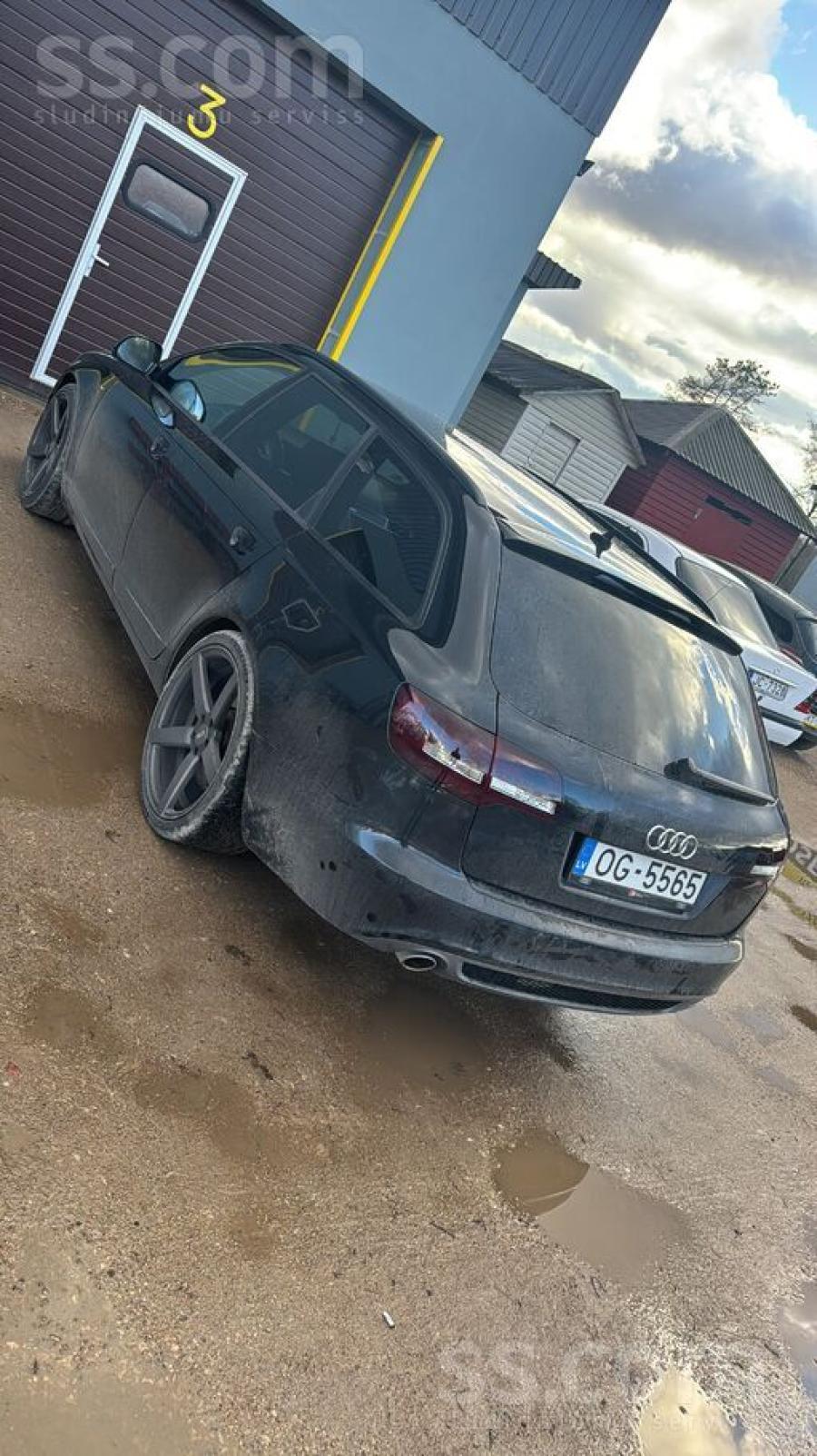 Black Audi A6 2010 in Rezekne, with an engine capacity of 3.00 L and mileage of 290 thousand km for 7990 €, photo 7 on AUTOMOTO.COM.LV