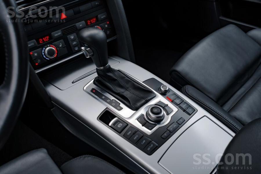 Black Audi A6 2010 in Riga, with an engine capacity of 3.00 L and mileage of 0 thousand km for 6750 €, photo 24 on AUTOMOTO.COM.LV