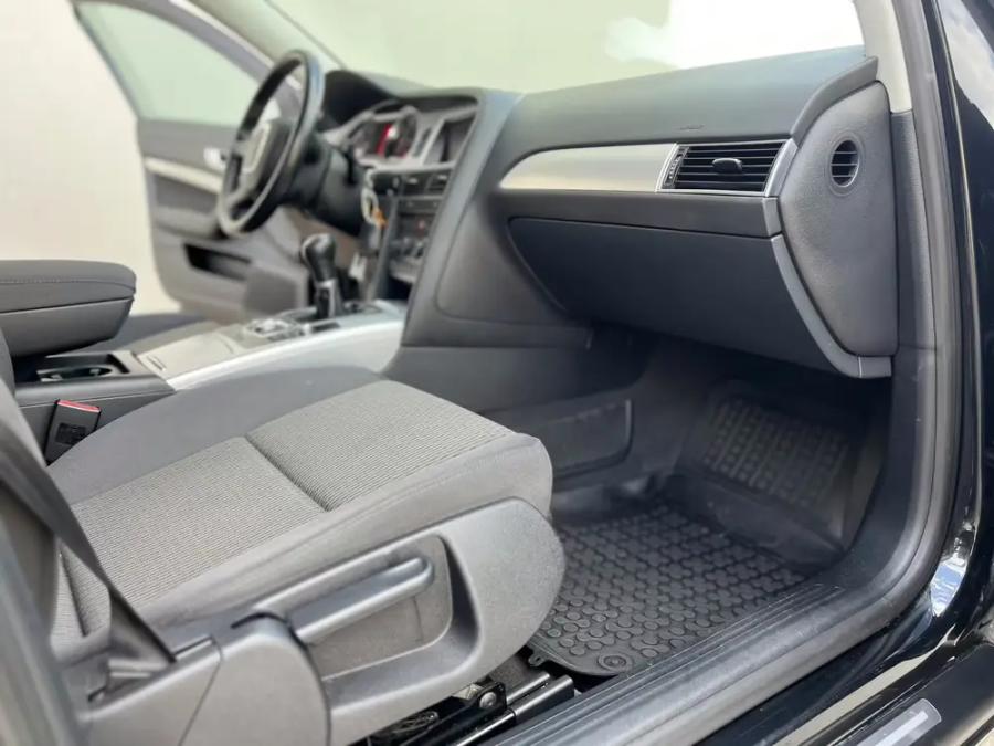 Melns Audi A6 2010 Jēkabpils, ar dzinēja tilpumu 2.00 L un nobraukumu 208 tūkst. km par 4950 €, foto 11 vietnē AUTOMOTO.COM.LV