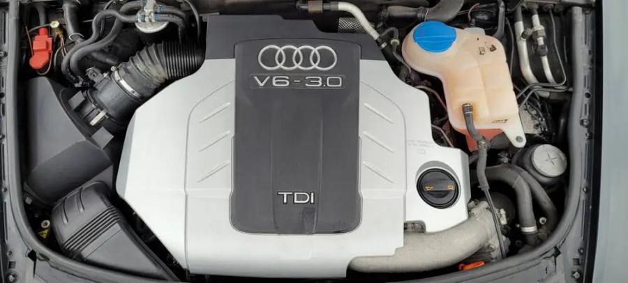 Black Audi A6 2010 in Riga, with an engine capacity of 3.00 L and mileage of 225 thousand km for 8900 €, photo 11 on AUTOMOTO.COM.LV