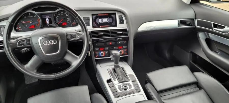 Black Audi A6 2010 in Riga, with an engine capacity of 3.00 L and mileage of 225 thousand km for 8900 €, photo 13 on AUTOMOTO.COM.LV