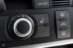 Черный Ауди А6 2010 в Вильнюс, объемом двигателя 2.70 л и пробегом 281 тыс. км за 6590 €, фото 10 на AUTOMOTO.COM.LV