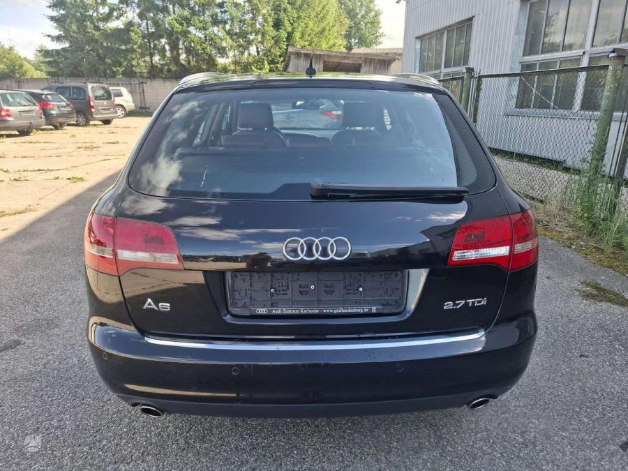 Black Audi A6 2010 in Utena, with an engine capacity of 2.70 L and mileage of 330 thousand km for 3700 €, photo 9 on AUTOMOTO.COM.LV