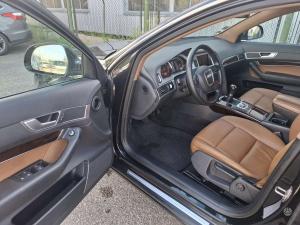 Black Audi A6 2010 in Utena, with an engine capacity of 2.70 L and mileage of 330 thousand km for 3700 €, photo 13 on AUTOMOTO.COM.LV
