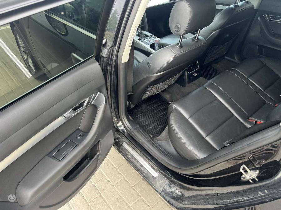 Melns Audi A6 2010 Viļņa, ar dzinēja tilpumu 1.97 L un nobraukumu 298 tūkst. km par 5500 €, foto 12 vietnē AUTOMOTO.COM.LV