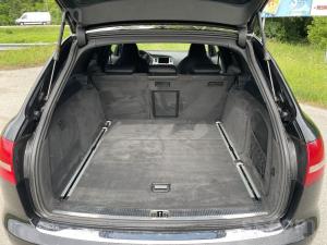 Black Audi A6 2010 in Riga, with an engine capacity of 3.00 L and mileage of 330 thousand km for 8400 €, photo 9 on AUTOMOTO.COM.LV