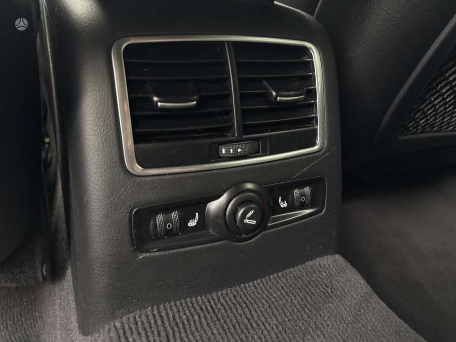 Melns Audi A6 2010 Utena, ar dzinēja tilpumu 2.97 L un nobraukumu 223 tūkst. km par 5850 €, foto 29 vietnē AUTOMOTO.COM.LV