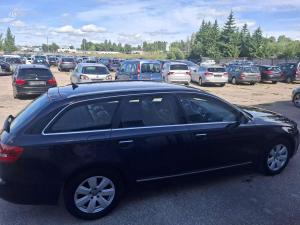 Black Audi A6 2010 in Utena, with an engine capacity of 2.70 L and mileage of 326 thousand km for 3850 €, photo 7 on AUTOMOTO.COM.LV