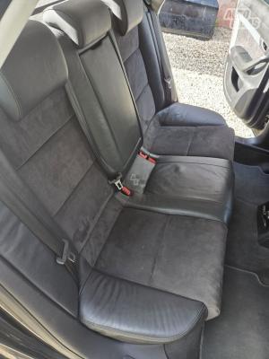 Black Audi A6 2010 in Plunge, with an engine capacity of 2.00 L and mileage of 287 thousand km for 5300 €, photo 28 on AUTOMOTO.COM.LV