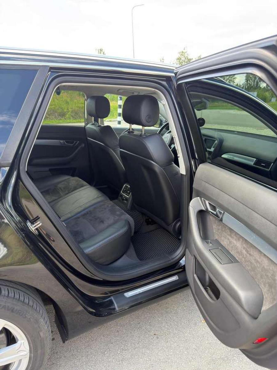 Black Audi A6 2010 in Siauliai, with an engine capacity of 3.00 L and mileage of 295 thousand km for 6650 €, photo 14 on AUTOMOTO.COM.LV