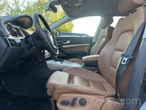 Black Audi A6 2010 in Tukums, with an engine capacity of 2.00 L and mileage of 225 thousand km for 5990 €, photo 21 on AUTOMOTO.COM.LV