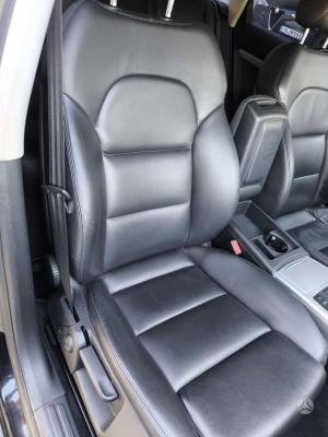 Black Audi A6 2010 in Vilnius, with an engine capacity of 2.70 L and mileage of 326 thousand km for 5600 €, photo 16 on AUTOMOTO.COM.LV
