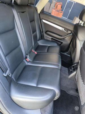 Black Audi A6 2010 in Vilnius, with an engine capacity of 2.70 L and mileage of 326 thousand km for 5600 €, photo 18 on AUTOMOTO.COM.LV