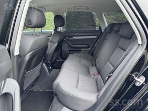 Black Audi A6 2010 in Ventspils, with an engine capacity of 2.00 L and mileage of 322 thousand km for 6300 €, photo 8 on AUTOMOTO.COM.LV