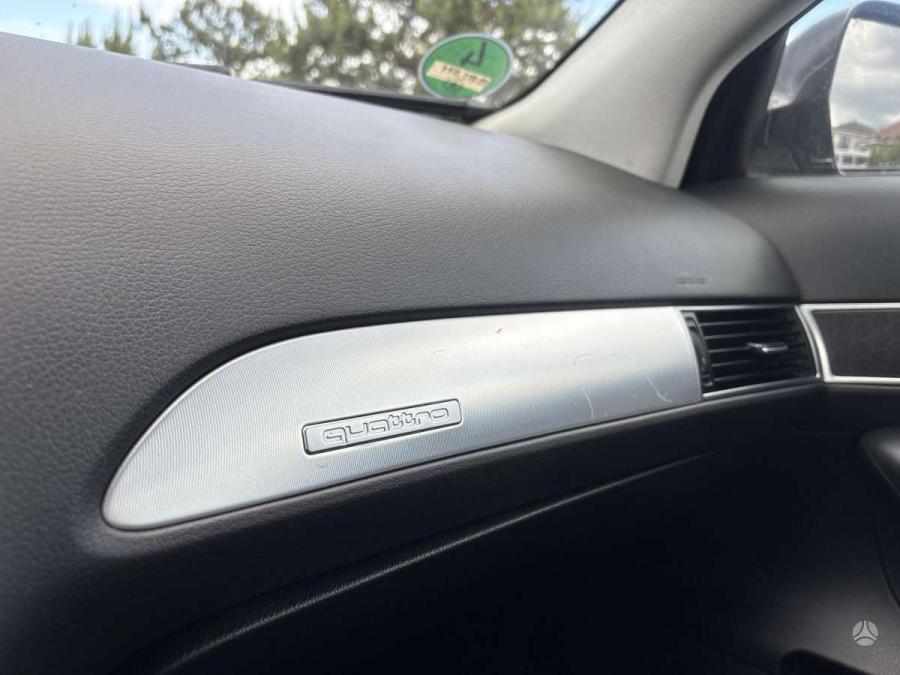Black Audi A6 2010 in Vilnius, with an engine capacity of 2.70 L and mileage of 320 thousand km for 4500 €, photo 11 on AUTOMOTO.COM.LV