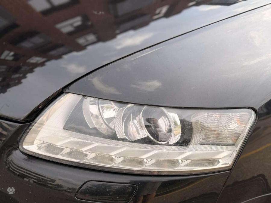 Black Audi A6 2010 in Vilnius, with an engine capacity of 2.70 L and mileage of 410 thousand km for 2900 €, photo 6 on AUTOMOTO.COM.LV